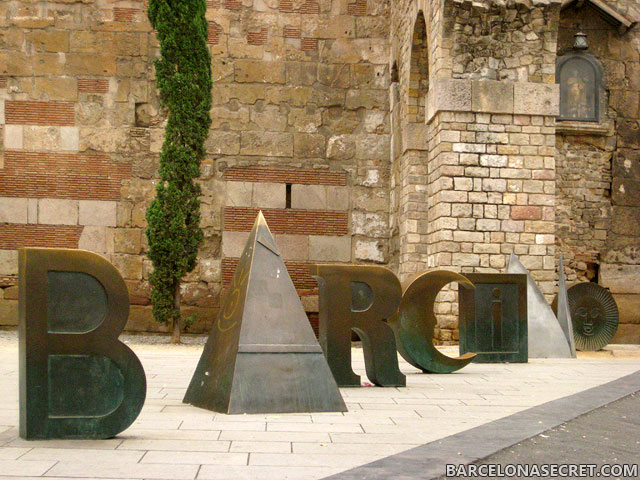 Экскурсии в Барселоне - СЕКРЕТЫ БАРСЕЛОНЫ